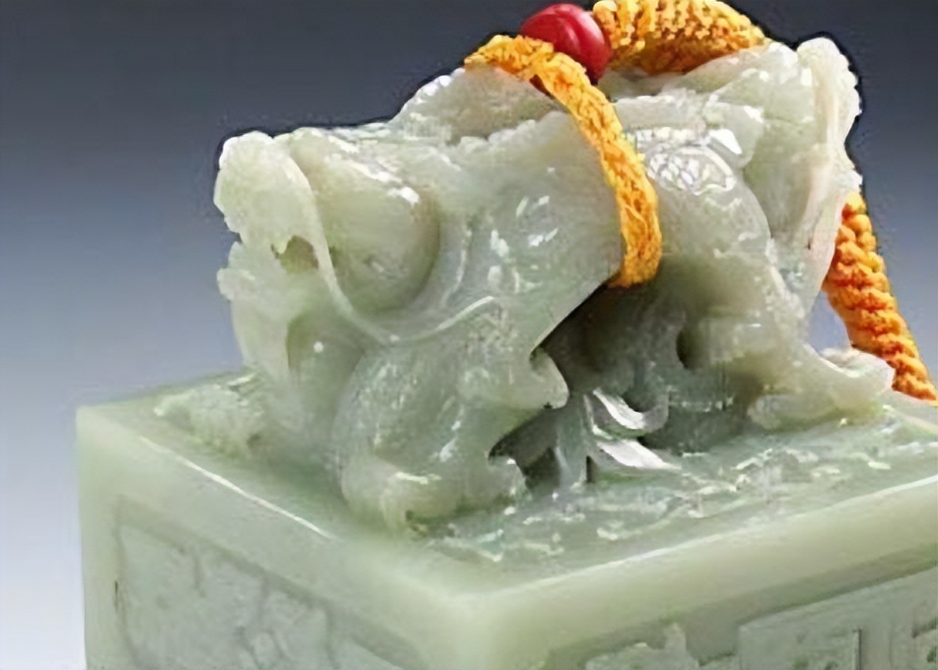 When the ancients rebelled, why did they have to use the old jade seal ...