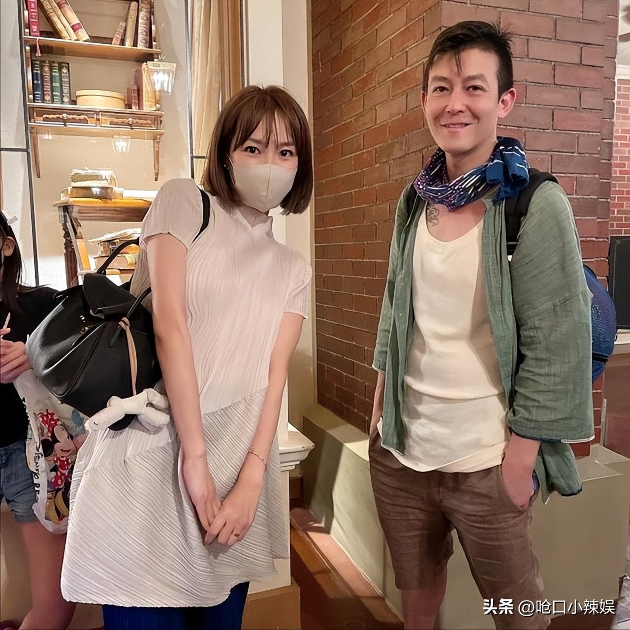 Celebrities face sneak shots: Chow Yun-fat turns sneak shots into group ...