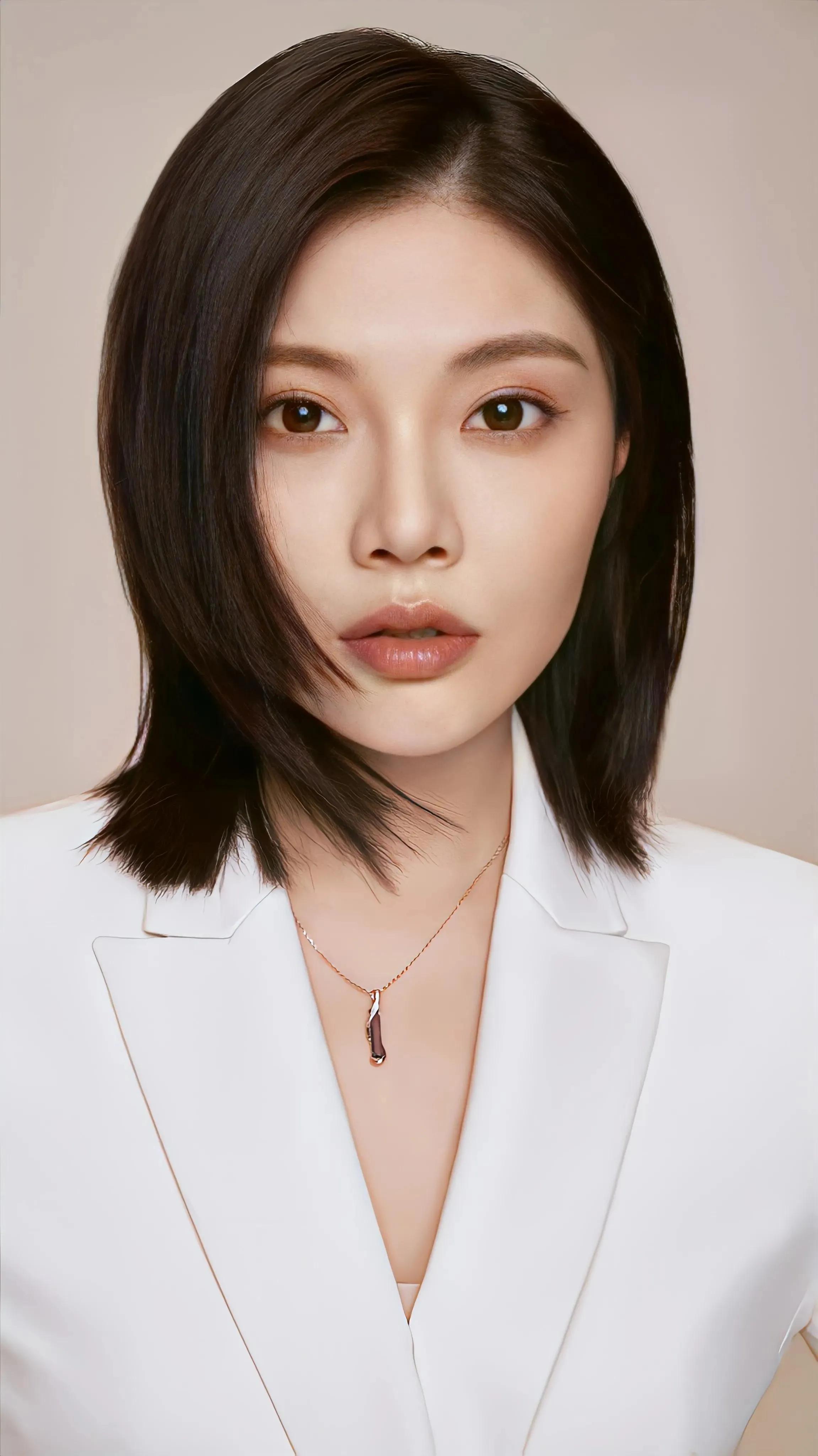 Xu Dongdong's beautiful photo wallpaper - iMedia