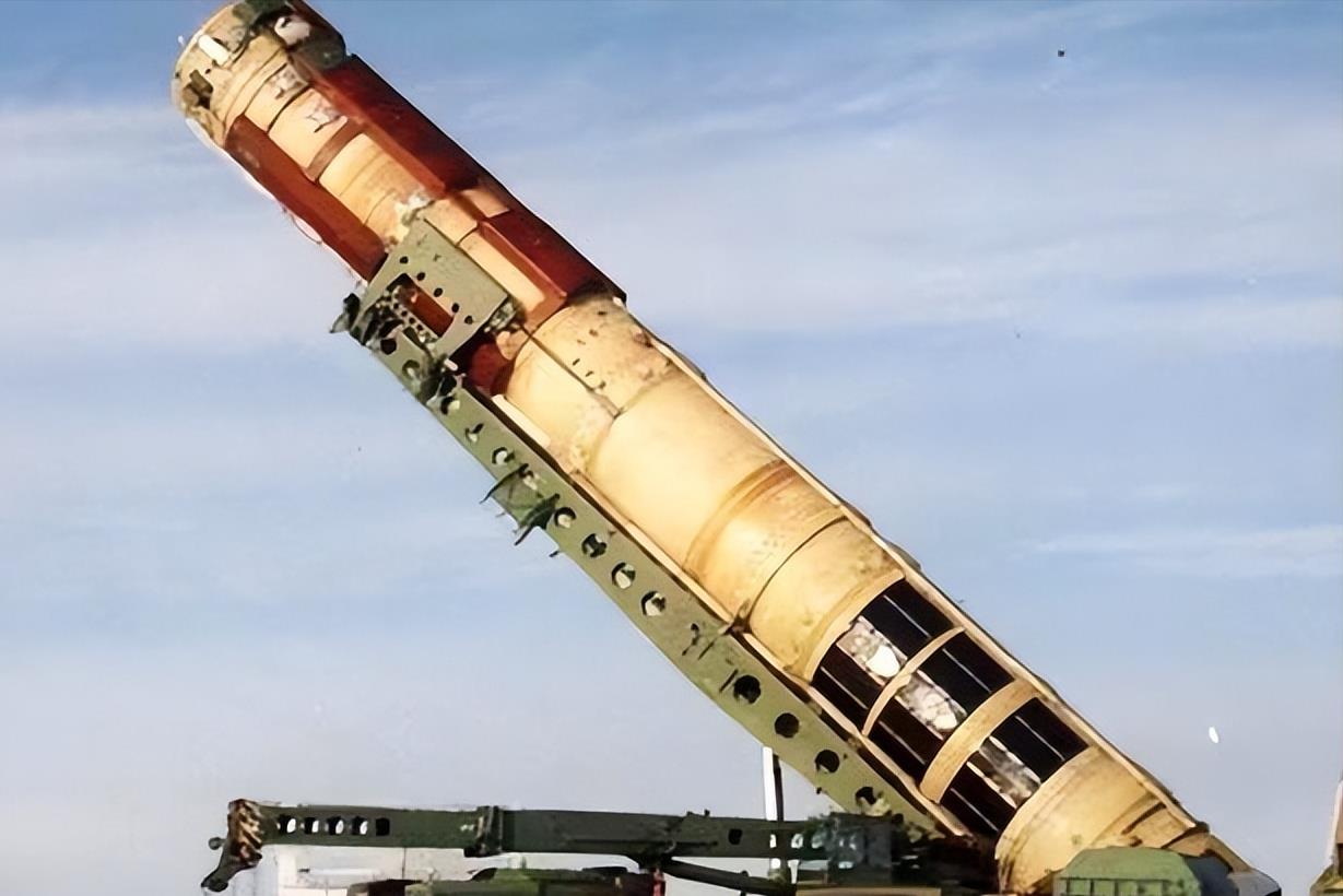 Russia has developed the "Sarmat missile", which is as powerful as ...