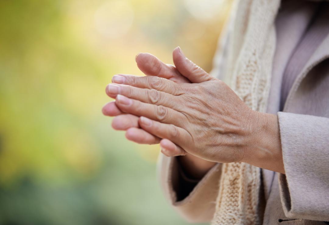 Cancer patients "rub their hands" daily, with sufficient energy and ...