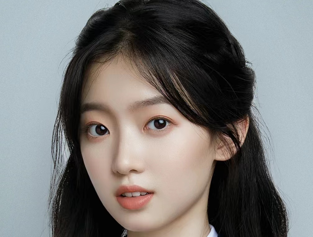 "Thirteen Years in the Dust": The identity of Lu Anning's biological ...