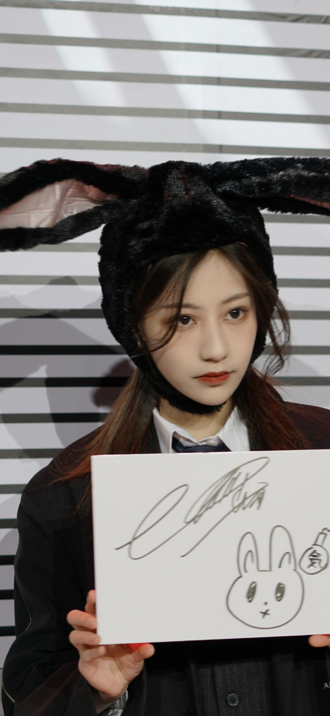 Yuan Yiqi wallpaper popular idol group SNH48 member - iMedia