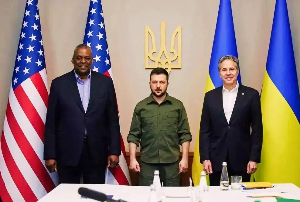 Azov Steel Plant "currently hostage of civilian women and children"!The ...