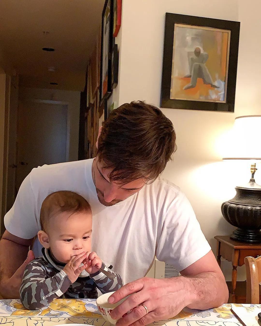 The 43-year-old legendary male model Julien Hedquist died suddenly ...