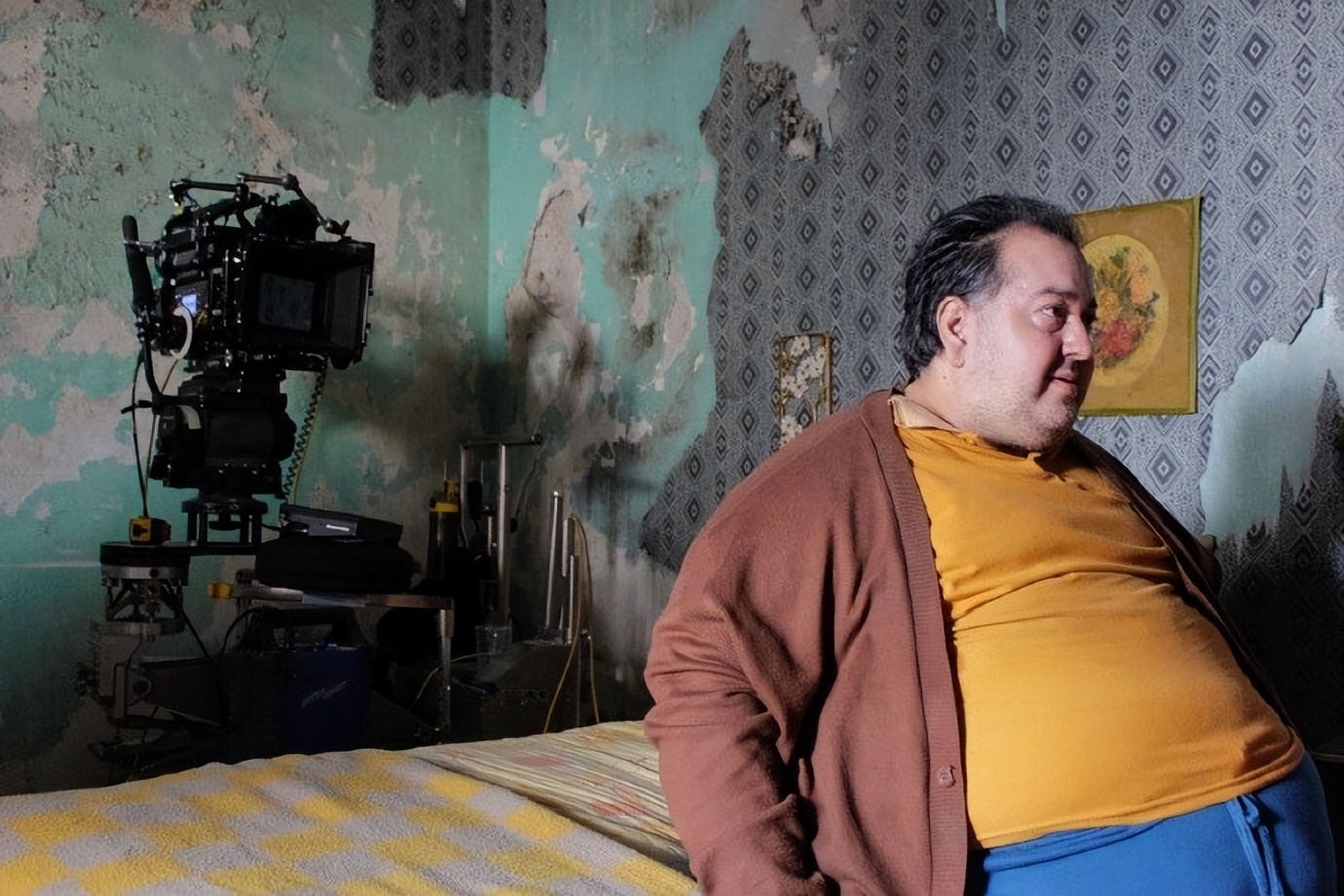 What's wrong with being fat? "Walking Distance" takes you into an ...