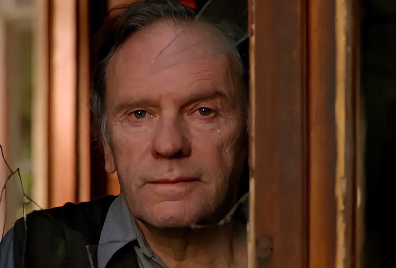 Elena Jacob's powerful performance, an unforgettable love story ...