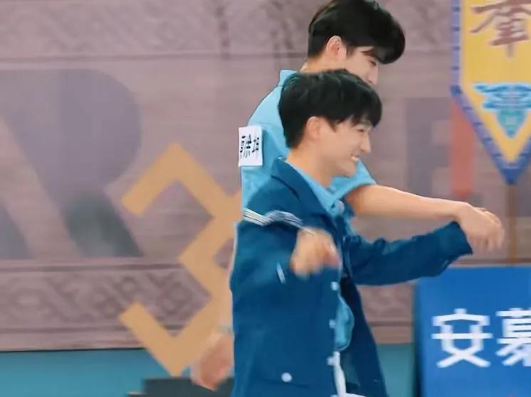 In the early morning of May 13th, Zhou Shen shouted angrily: You are a ...