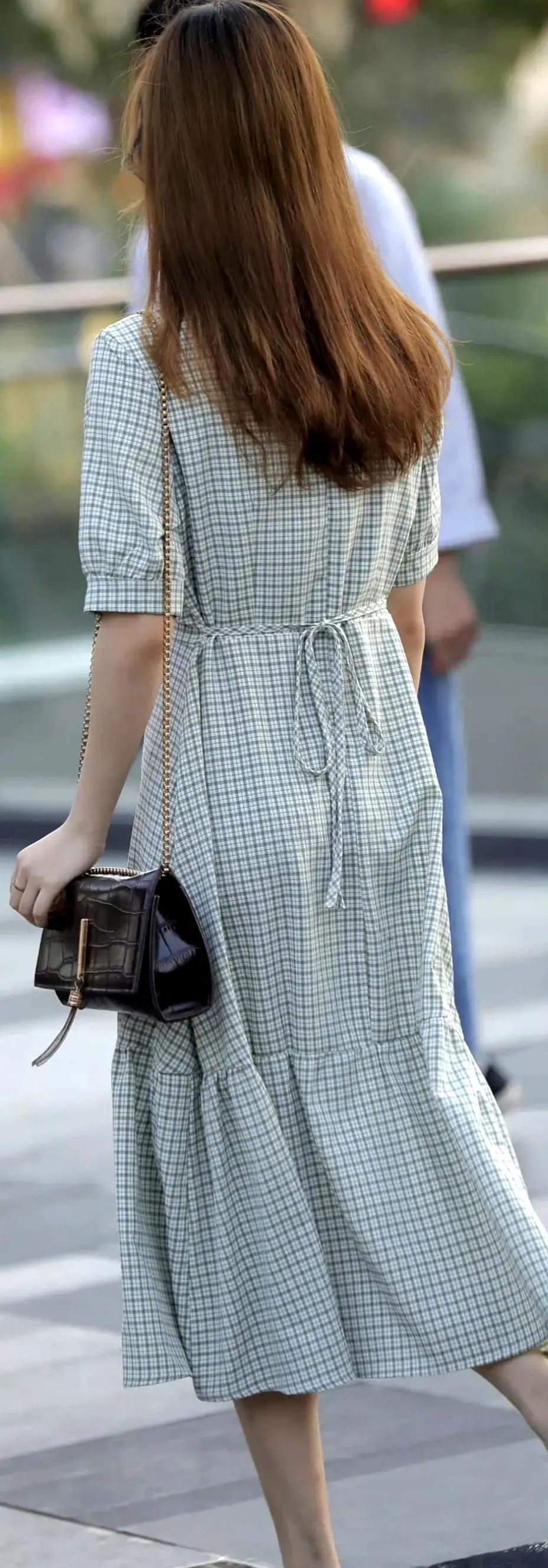 beautiful back - iNEWS