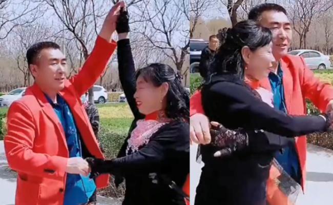 Li Yucheng dragged 86-year-old Ma Yuqin to dance, and nearly dragged ...