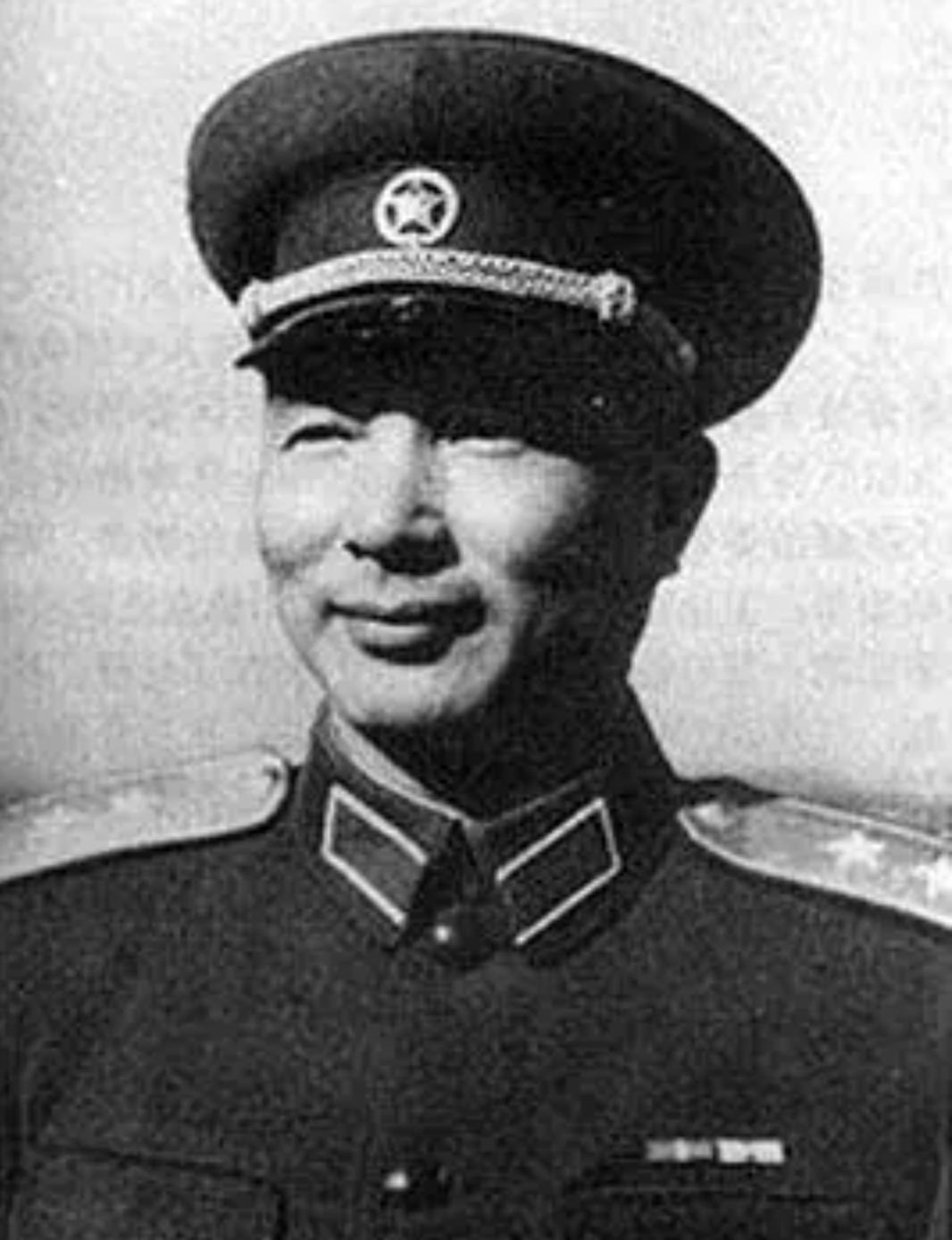 In 1957, there was a rare group photo of Lin Shuai and General Su Yu ...