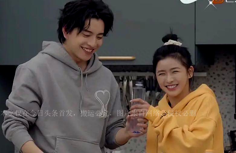 Wang Dalu and Cai Zhuoyi publicly showed their affection. The woman had ...