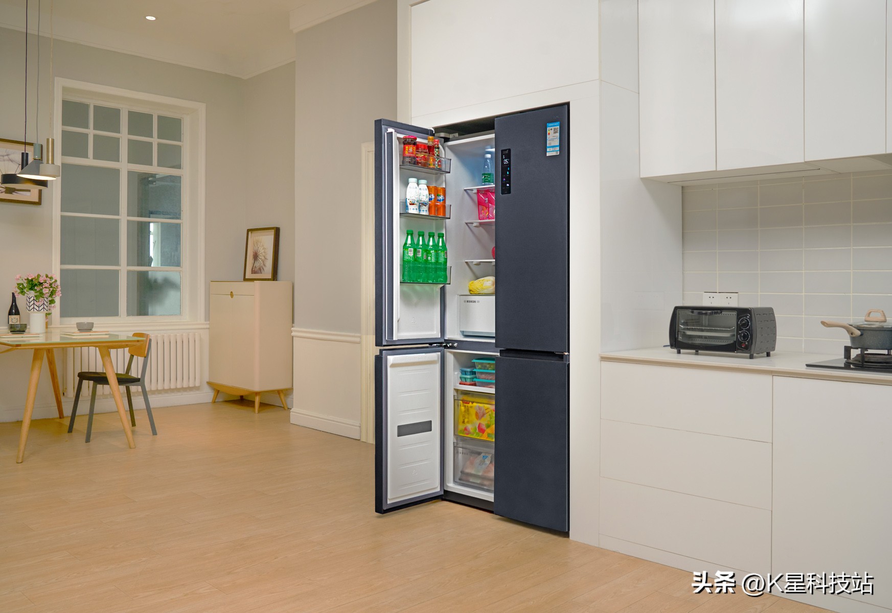 Tight fit, TCL T9 built-in refrigerator does not roll over - iNEWS