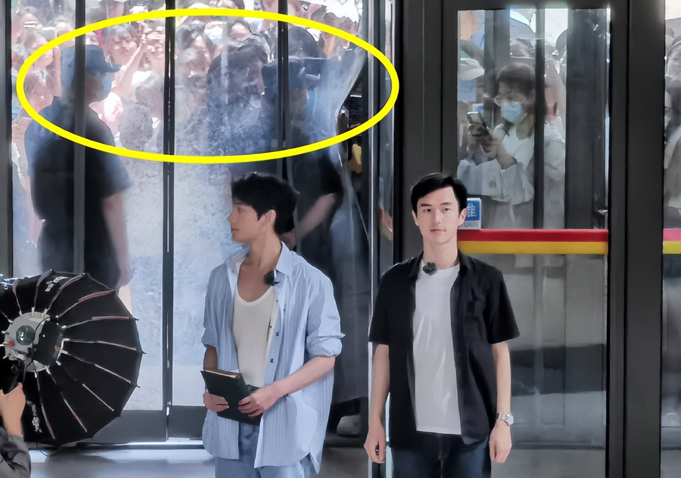 Yang Yang: From a youthful idol to being lost and forgotten, how is he ...