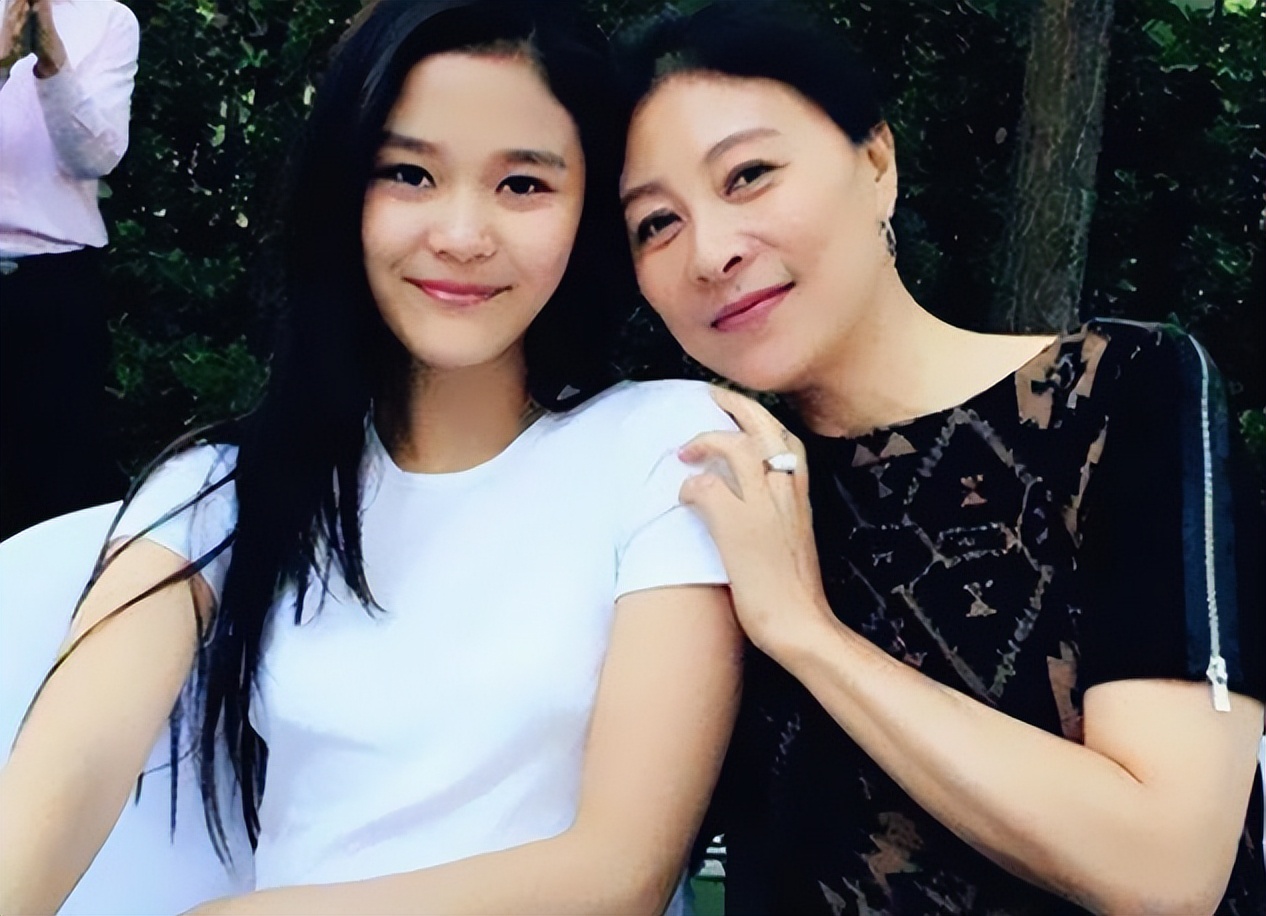 "Dear Child" Yue Hong: Abandoned by her ex-husband due to cancer, she ...