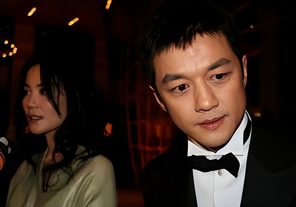 Li Yapeng admitted to remarrying! The seven-character response is very domineering, and the 19 ...