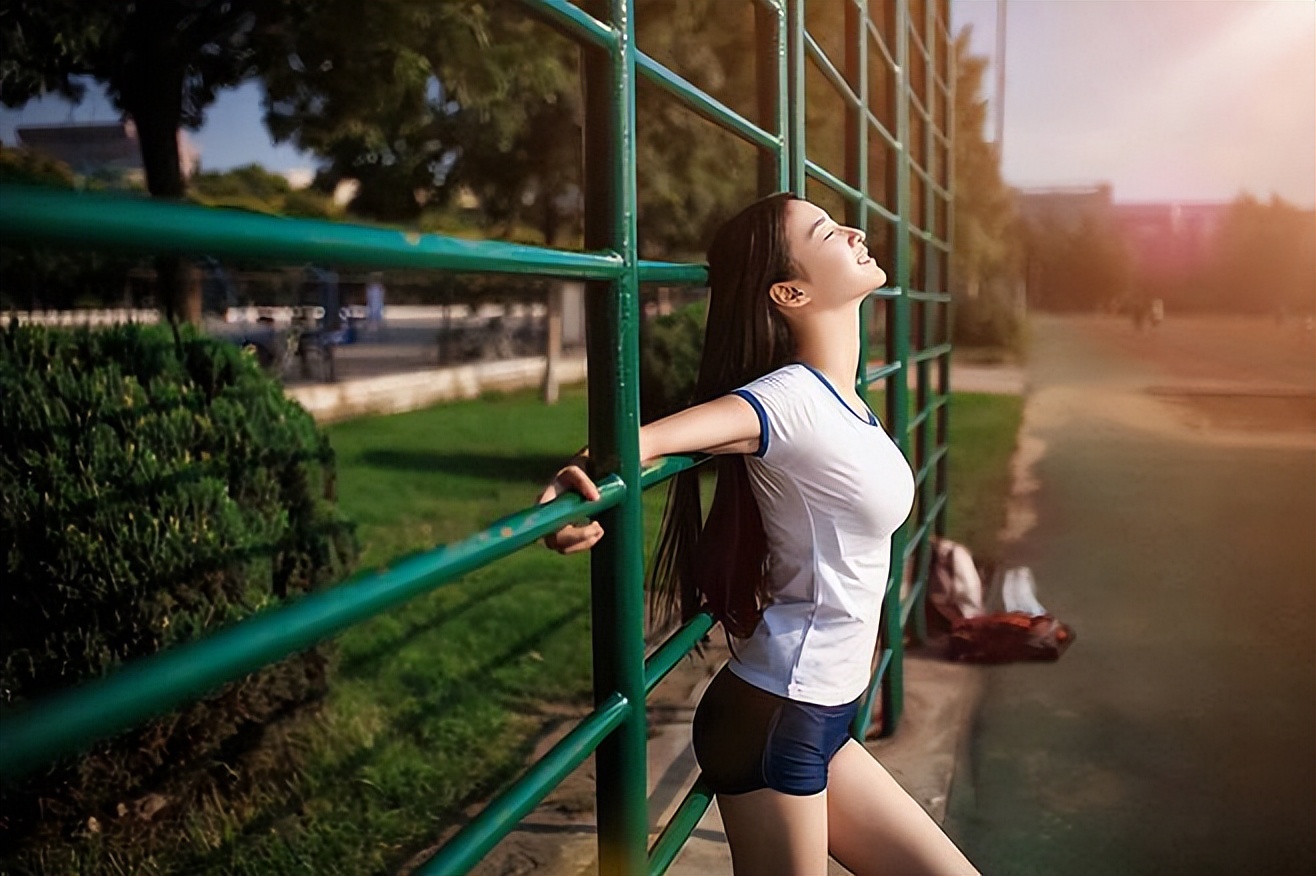 The Temptation of School Girls and the Painful Startup#X482 - iNEWS