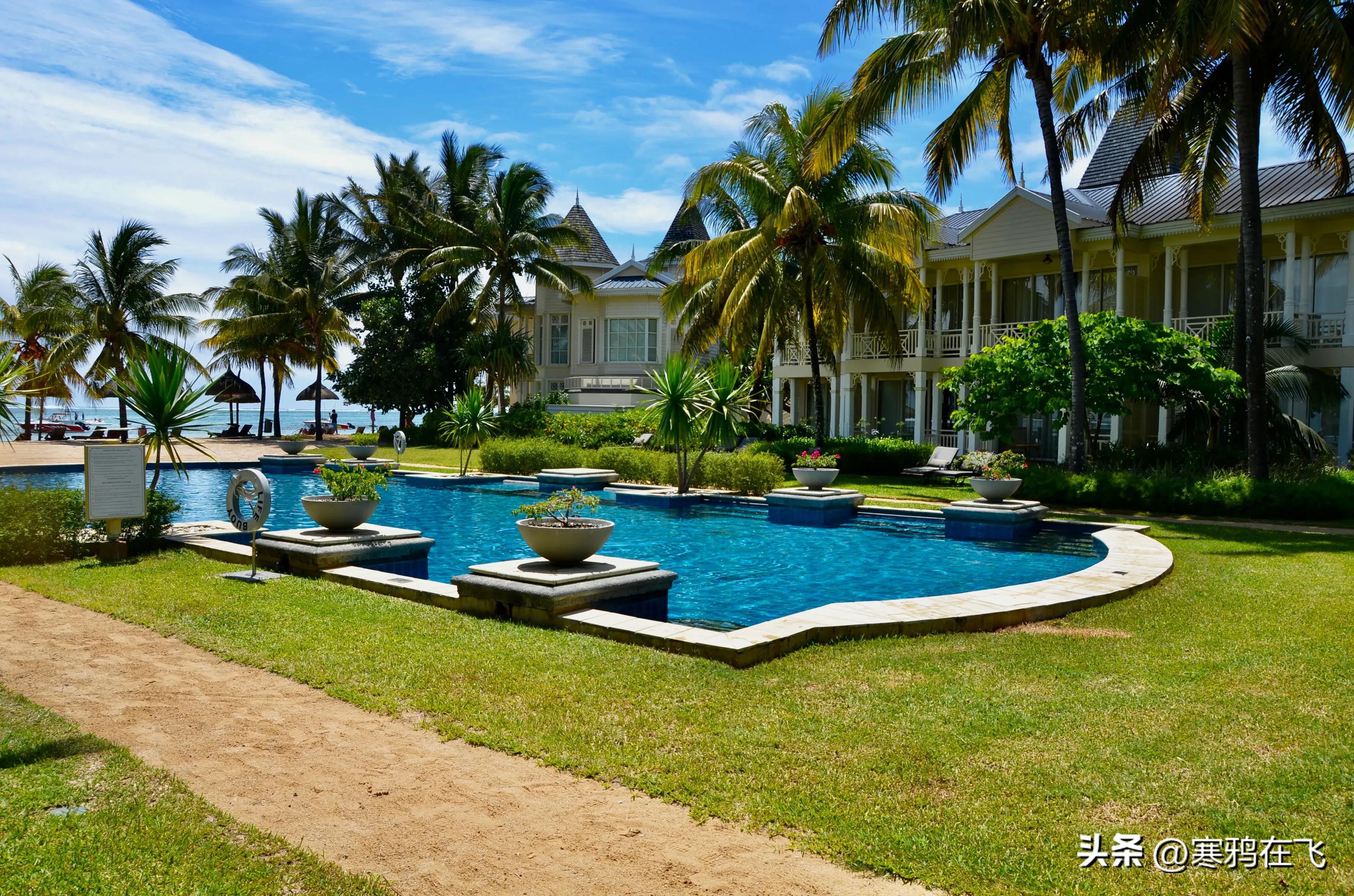 Mauritius: The Lost Dodo (1) - iMedia