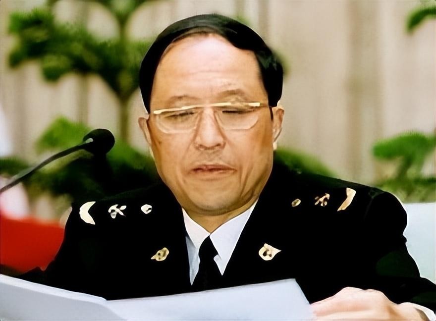 In 1999, a major general shouted angrily after being arrested: Does my ...