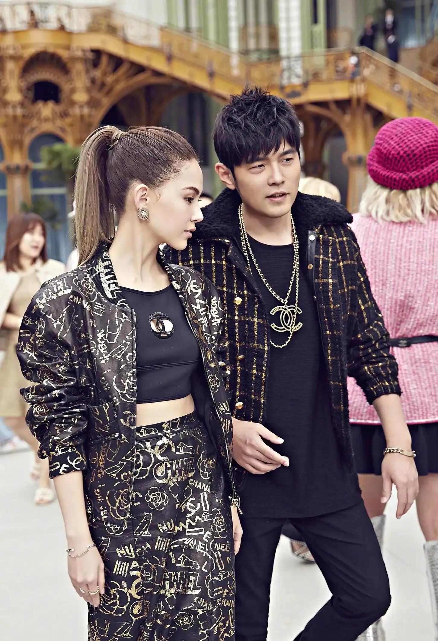 How much Jay Chou loves Patty Hou in his heart, so he can write all ...