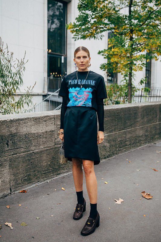 T-shirts become a summer item!Using basic clothes to interpret the ...