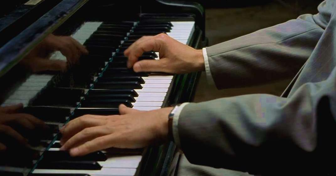 How does the use of different scenes in the British film "The Pianist ...