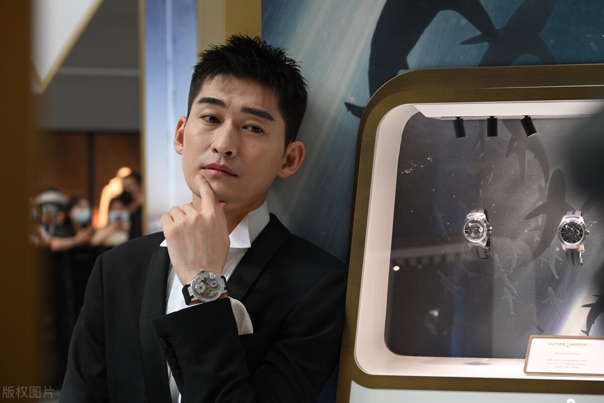 Liang Chaowei sacrificed for art, how did he become frivolous and ...