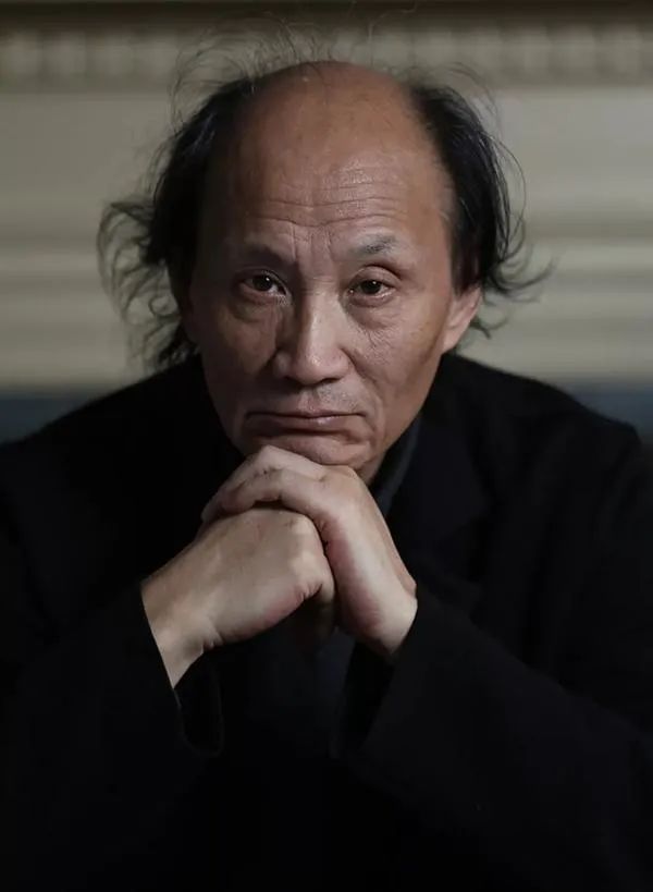 "Flowers" ①: The real master of storytelling is life itself - iNEWS