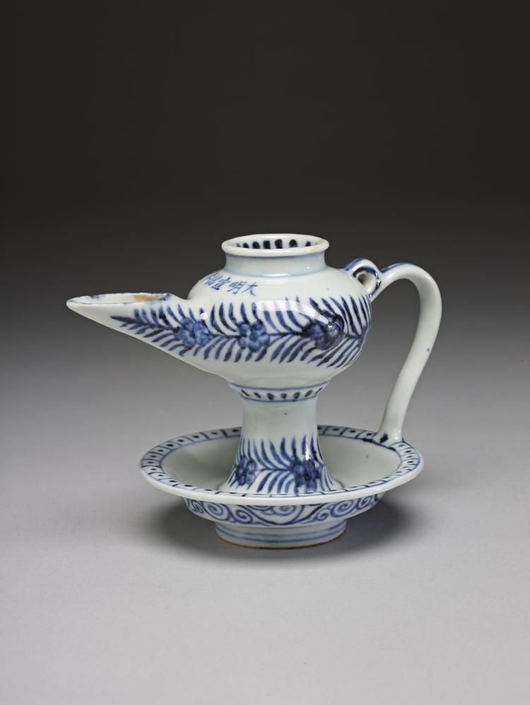 Ming and Qing lamps and lanterns (middle) - iMedia