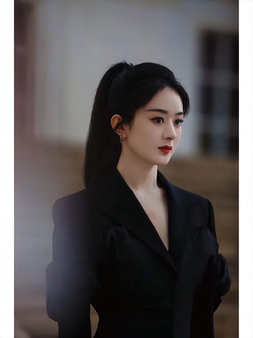 "Grassroots Counterattack" Zhao Liying: Sitting in a billion-dollar ...
