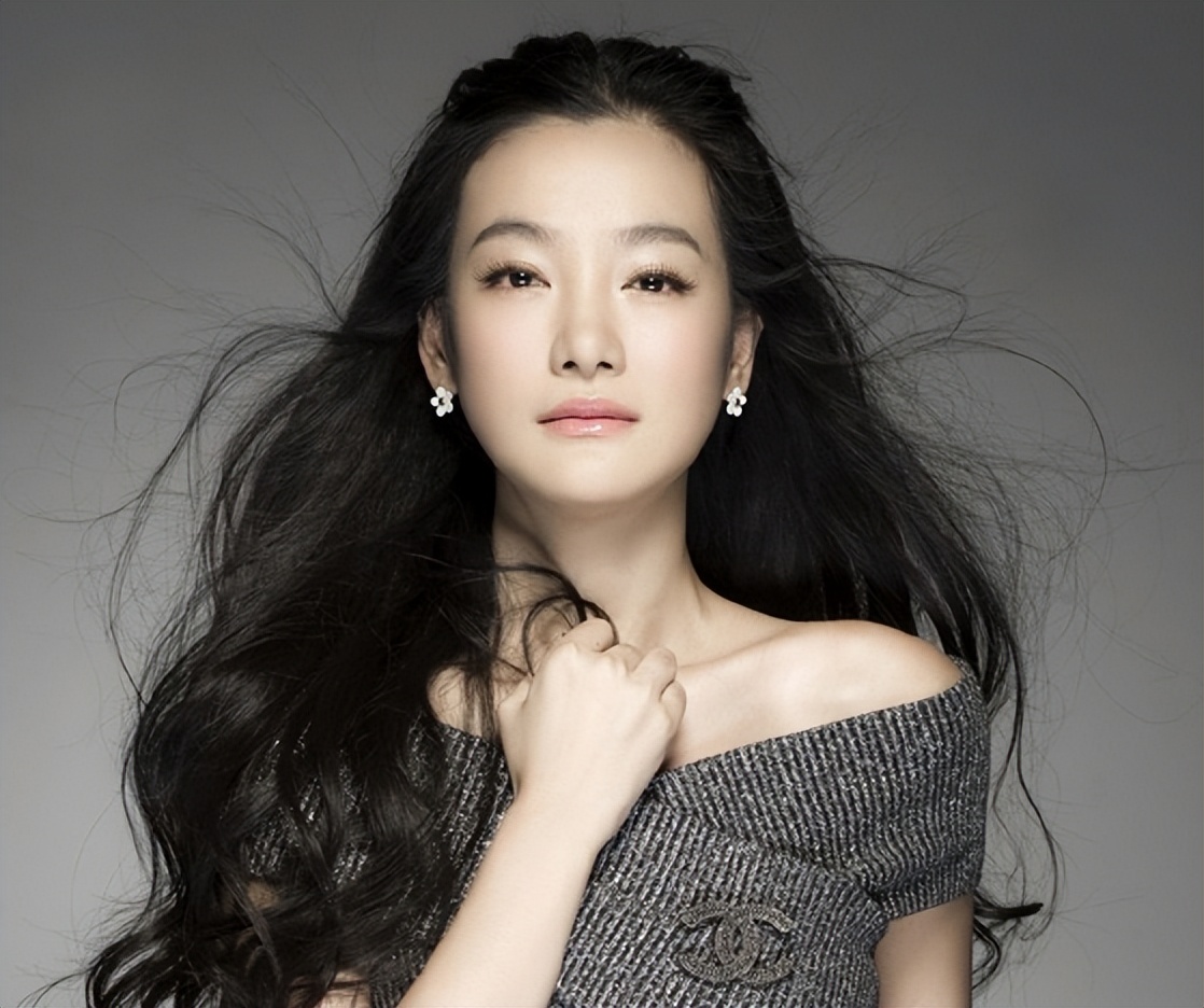 Yu Zhen: The first marriage was accused of domestic violence and the ex ...