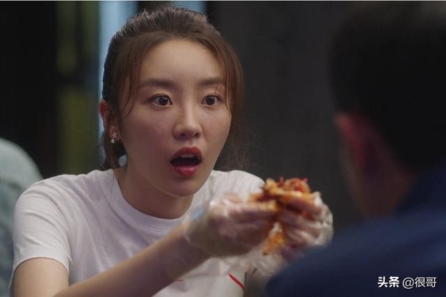 Rong Zixi played Zeng Shan in "The World". Why did she come out of the ...