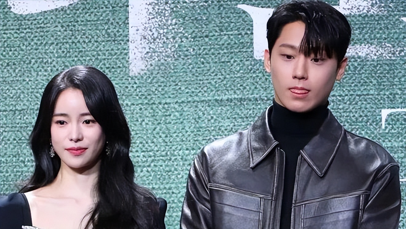 From killing each other in the play to falling in love outside the play, Li Zhiyan and Lin Jiyan ...