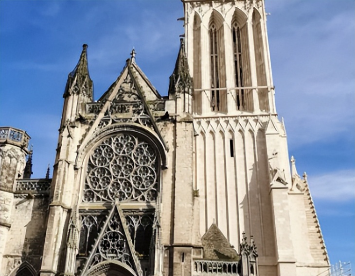 What are the symbols of French monasteries and what impact did they ...