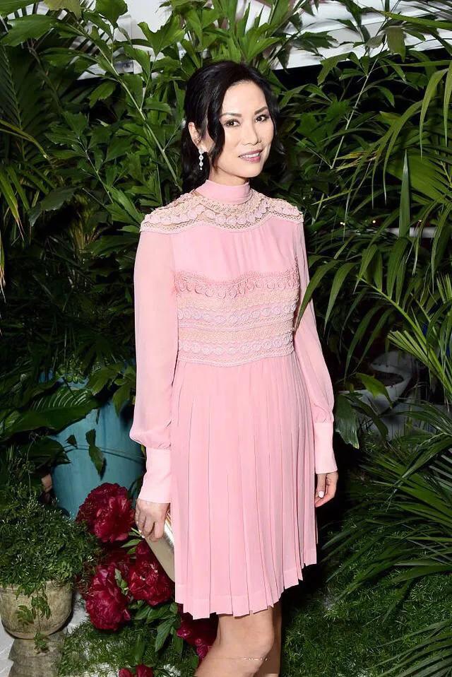 Wendi Deng: Born in an ordinary Chinese family, how did she step into ...