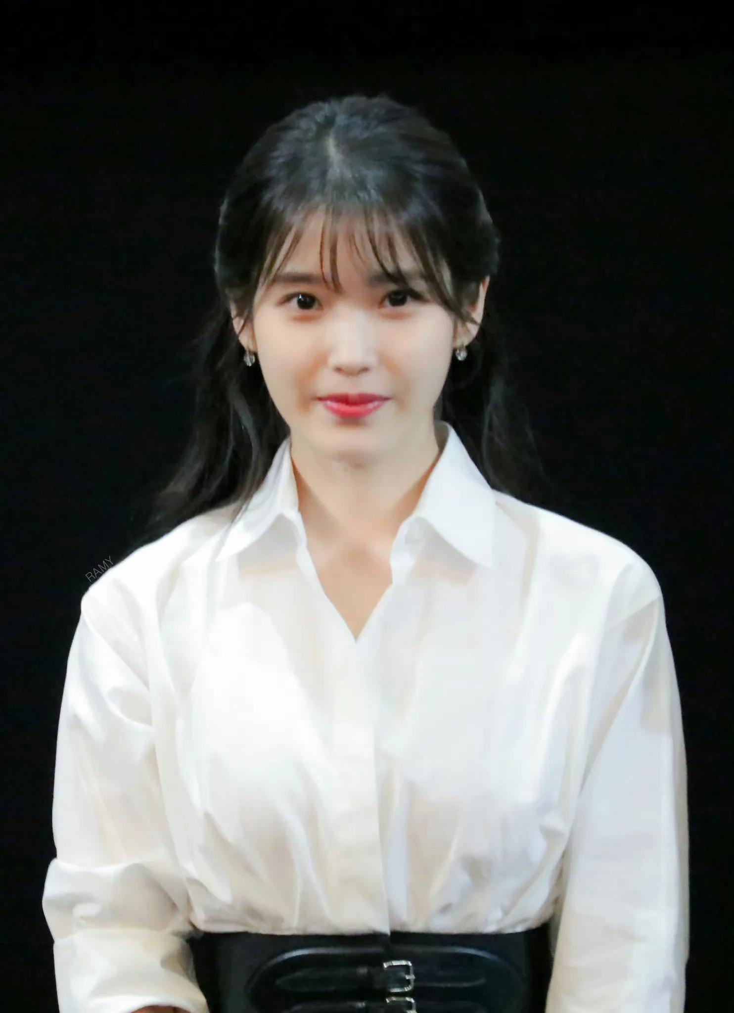 IU Lee Ji Eun - iMedia