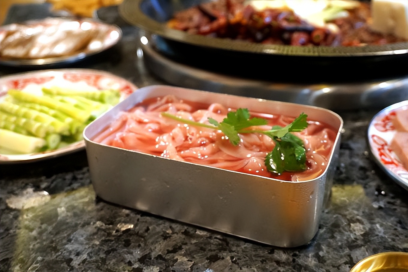 The long-lost hot pot fragrance Jinxiangyi market old hot pot has been ...