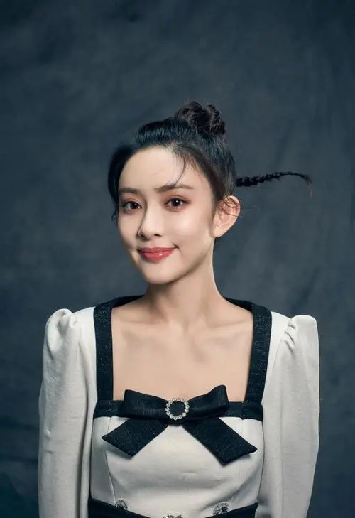 How terrible is it for seven pairs of stars to turn their faces on the ...