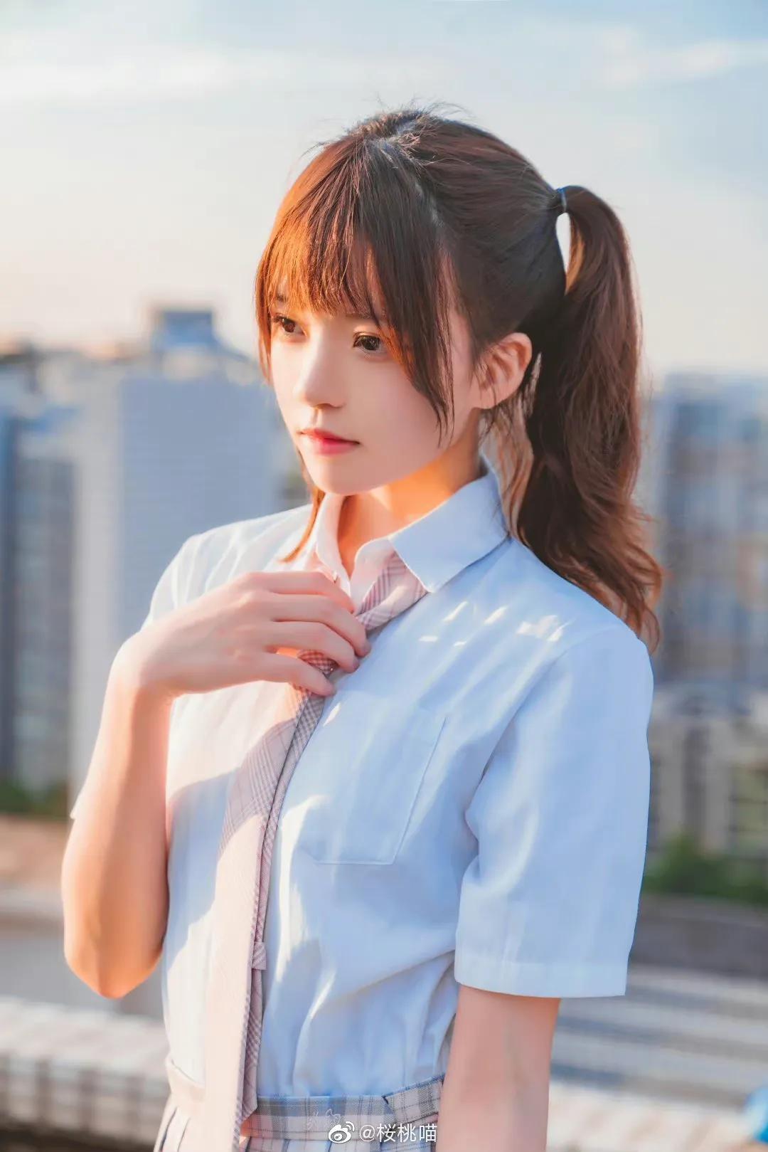 Favorite photo blogger - Cherry Peach Meow - iNEWS