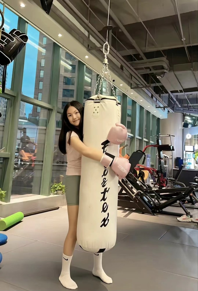 Li Xiang Wang Yuelun's family of three appeared together, suspected of ...