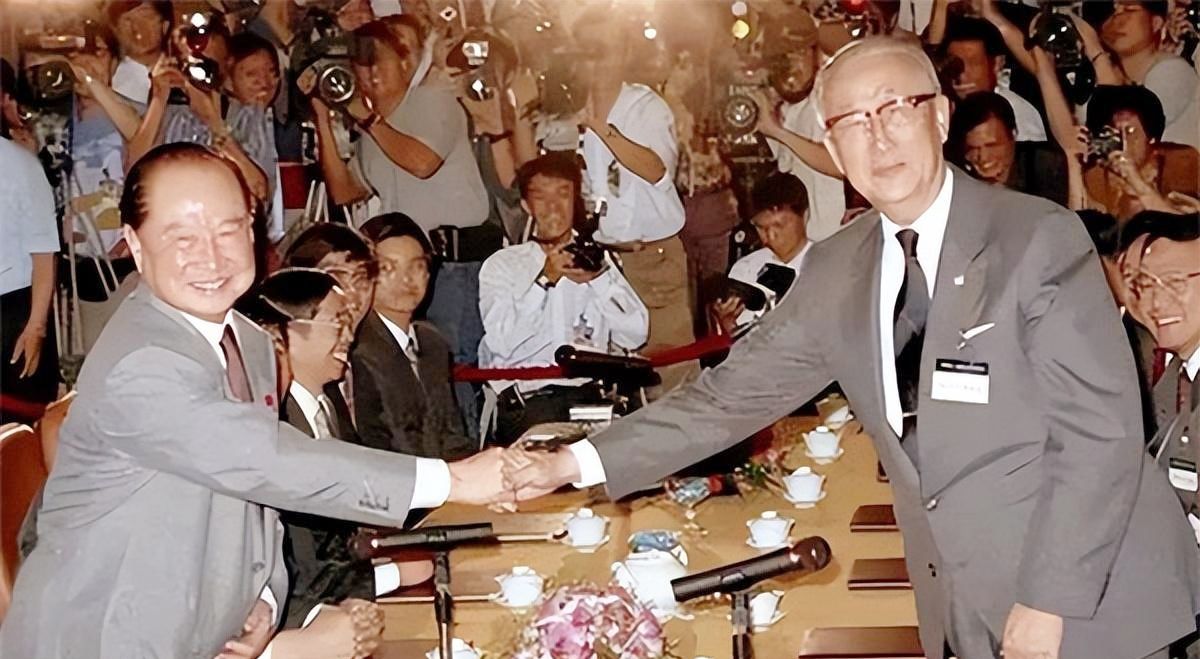 The truth hidden in Wang Daohan's tombstone: His son Wang Yu's life ...