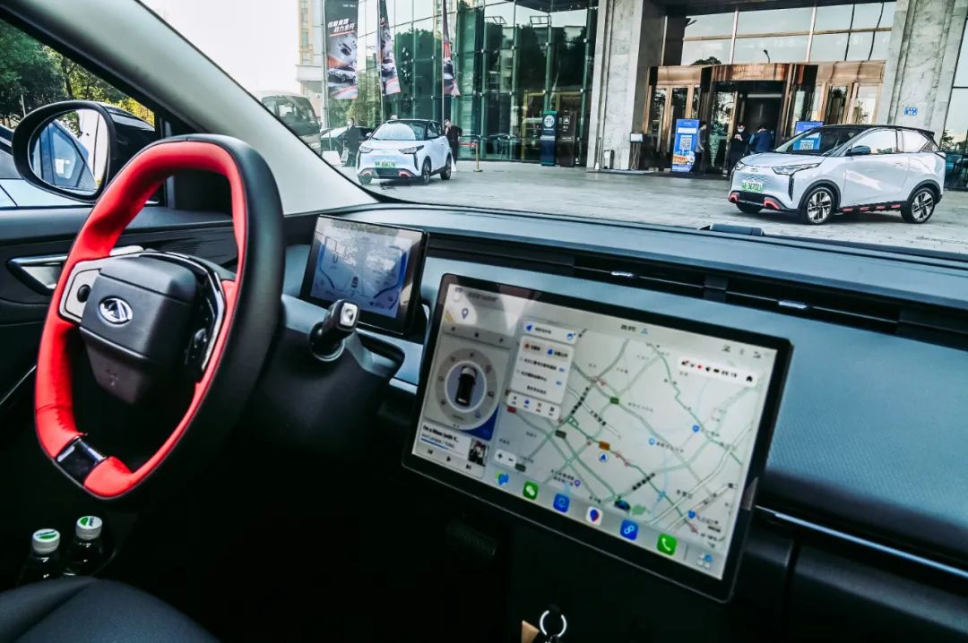 Intelligent driving journey brought by intelligent little monsters - iNEWS