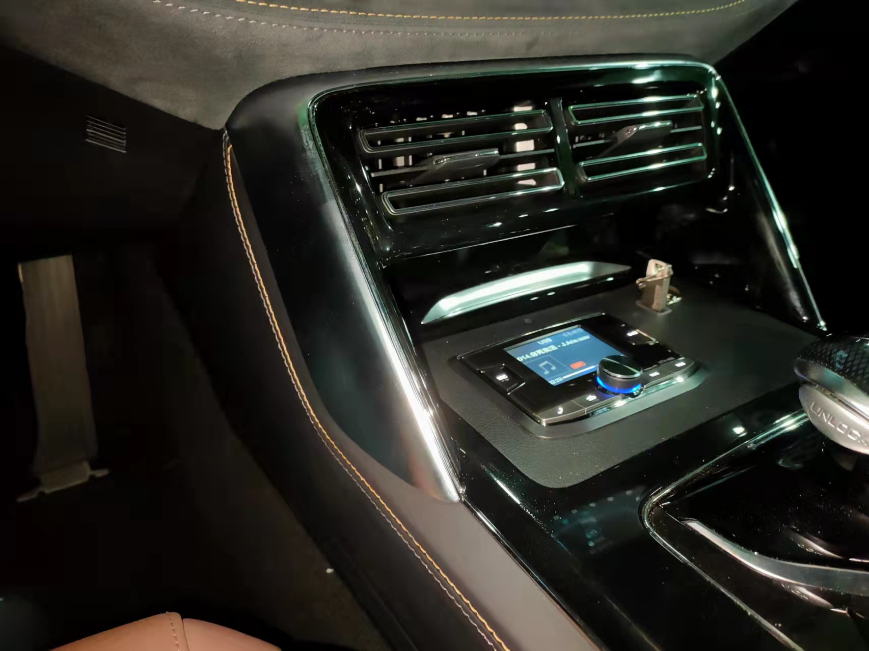 Car audio system is upgraded like this-BYD Tang car audio modification ...