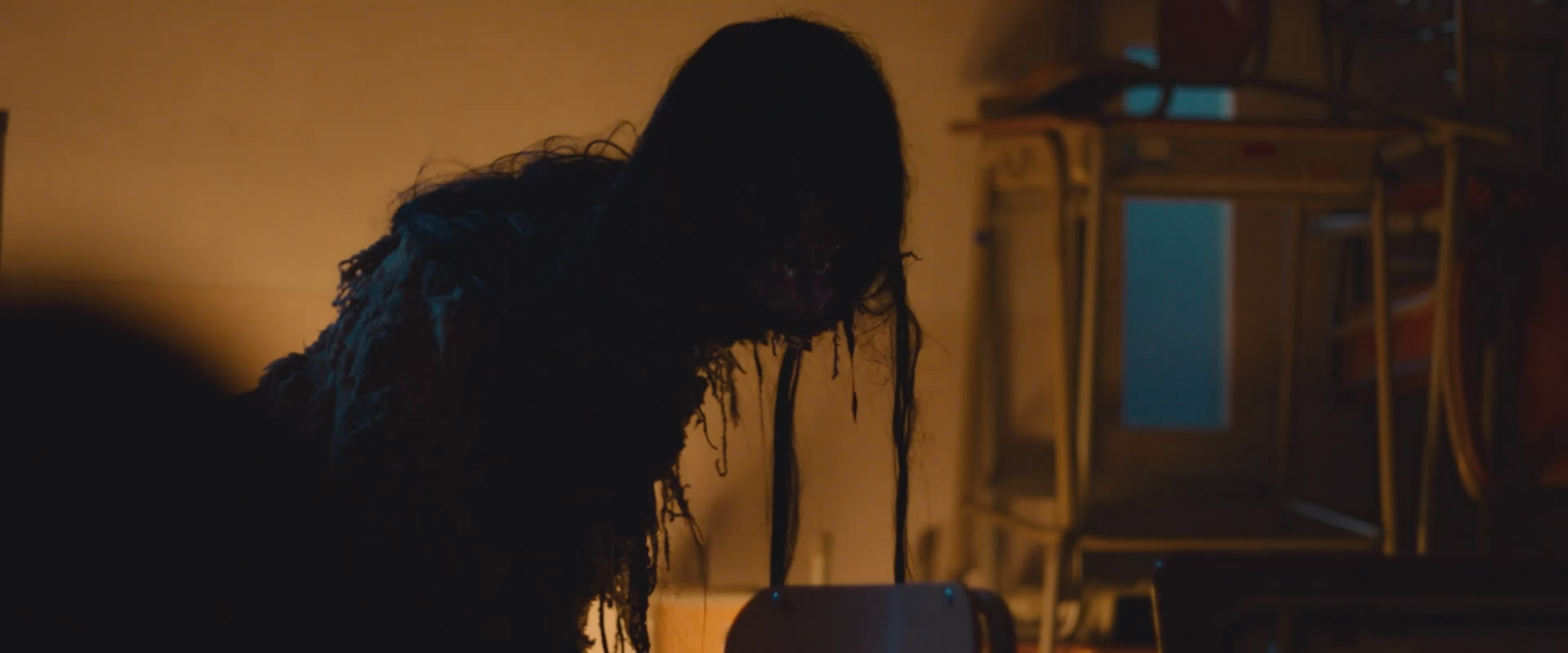 Looking for the body: Horror movies are not scary but forcefully ...