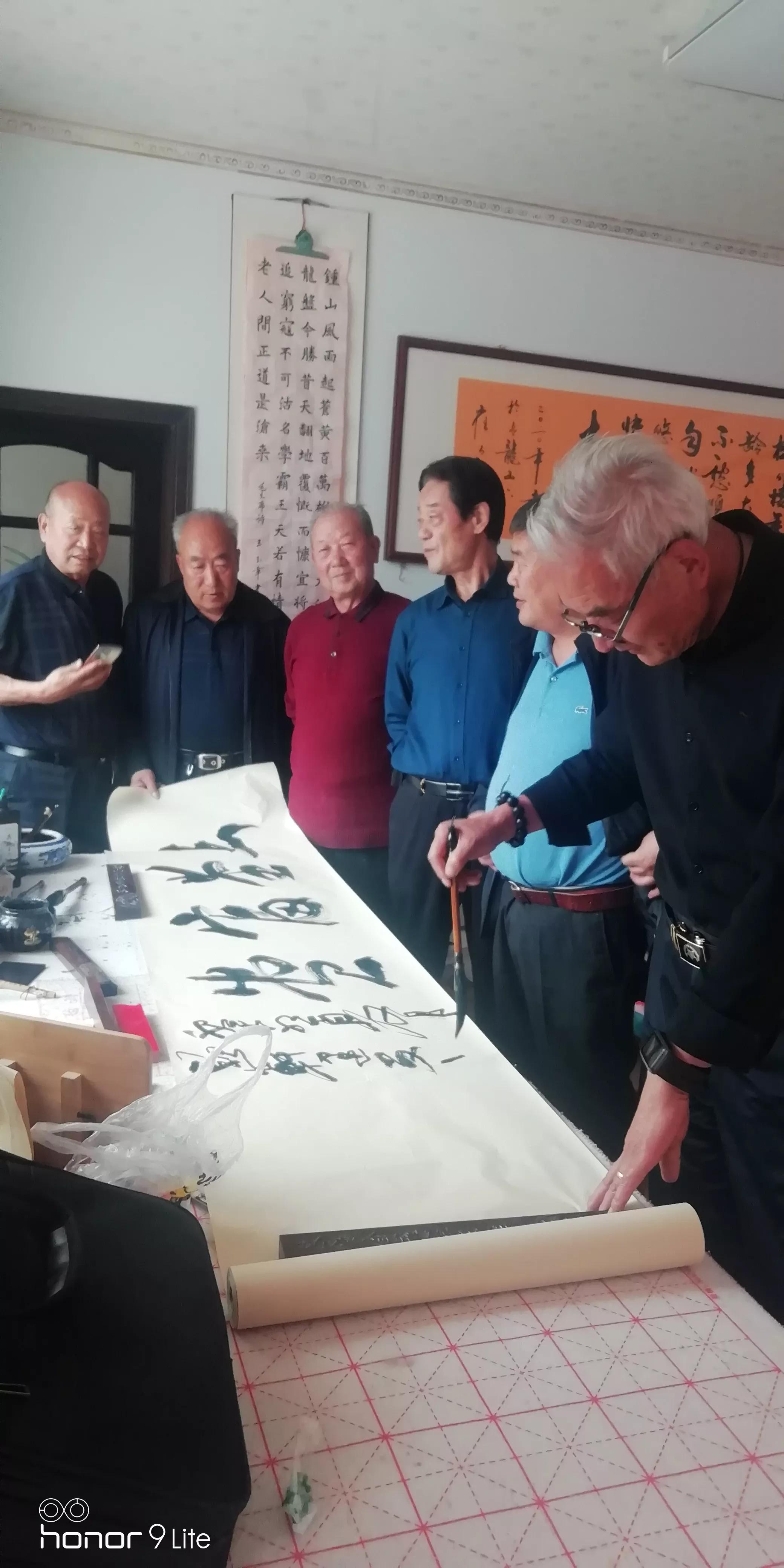 Calligraphy enters rural farmers to tell stories - iMedia