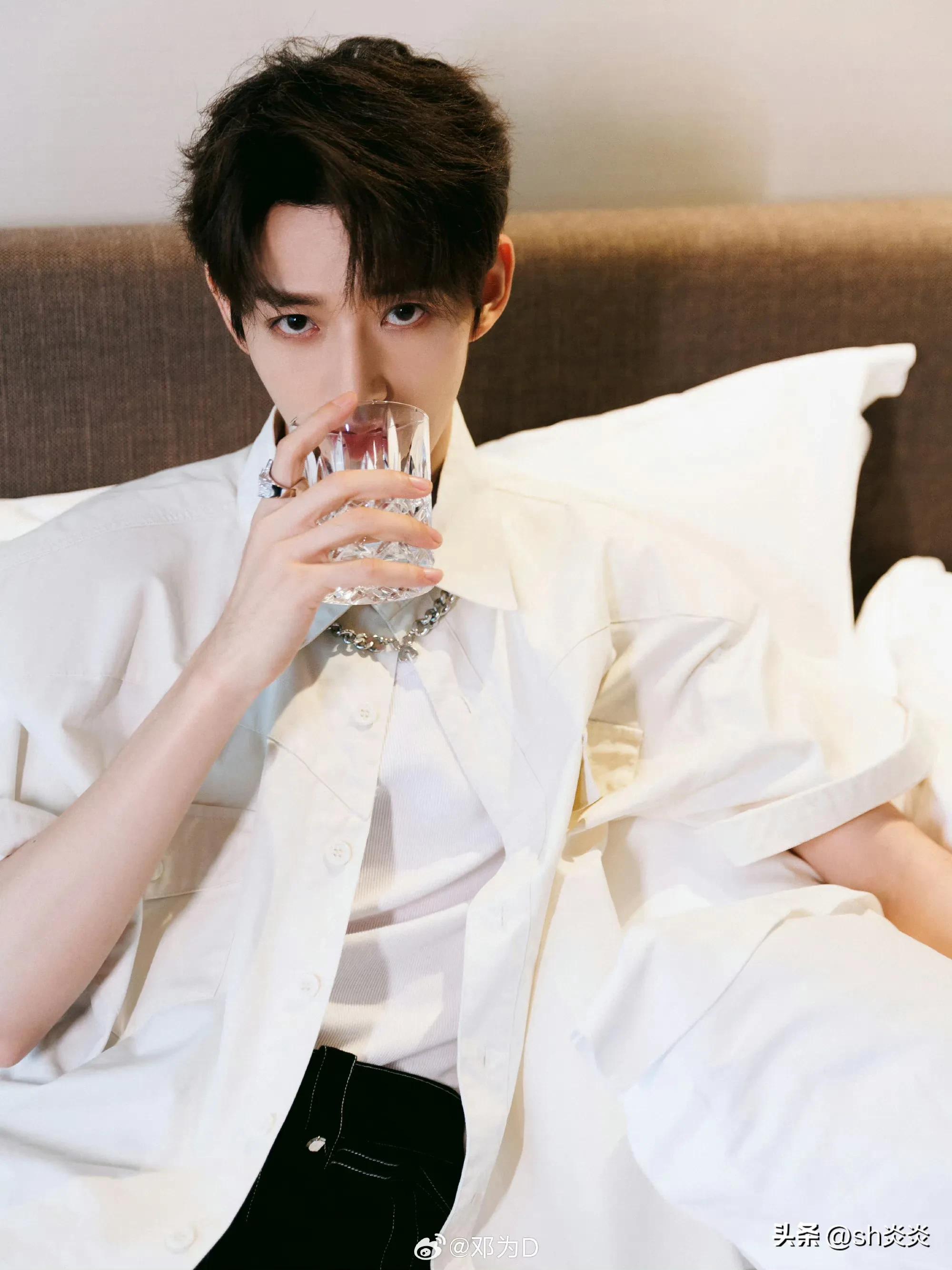 Deng Wei in "Sauvignon Blanc": There are many people who are famous and ...