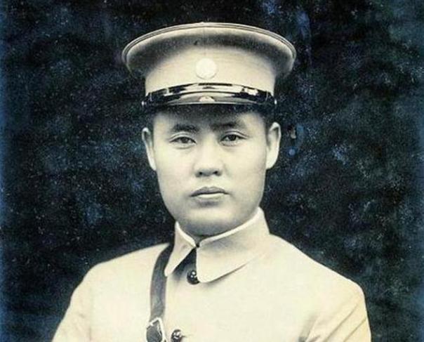 Four people contributed to the liberation of Peiping, and three of them ...