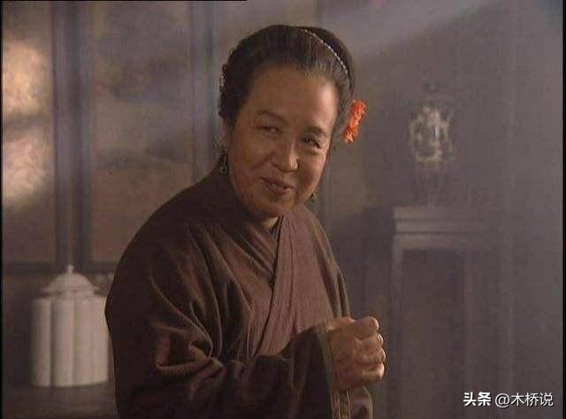 "Nurse Rong" Li Mingqi: She lost her father when she was young, and she ...