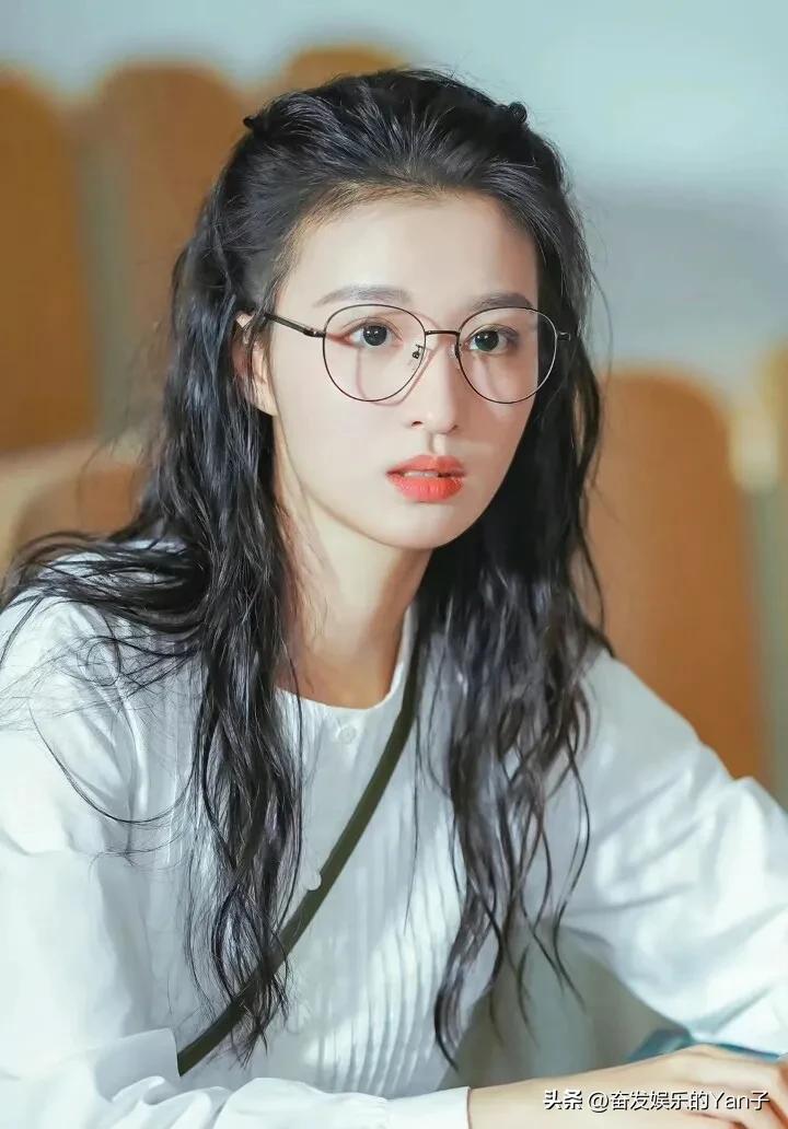 Beauty Show No. 43 Wang Churan - iNEWS