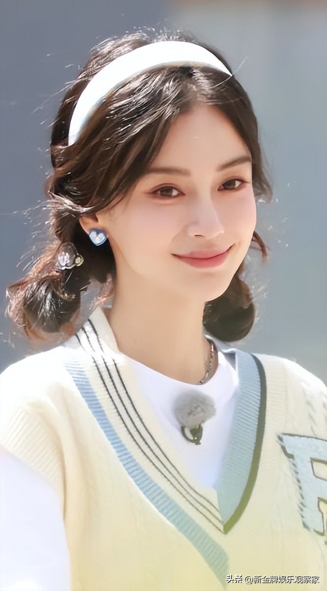 Netizens meet a baby on National Day, watch the little sponge catch the ...